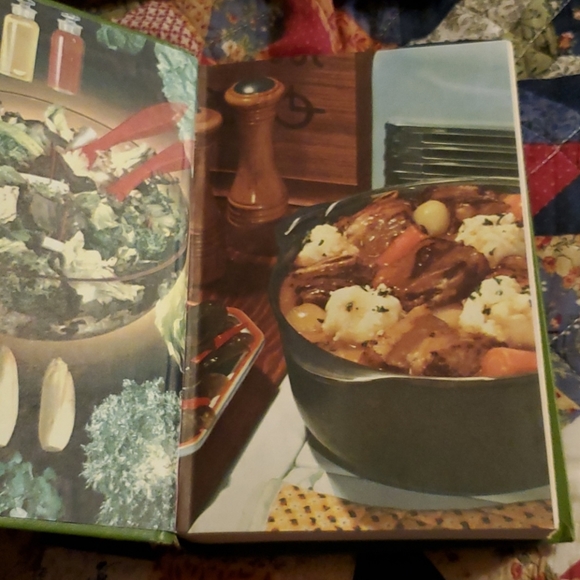 Kitchen | Hard Cover Farm Journals Country Cookbook | Poshmark